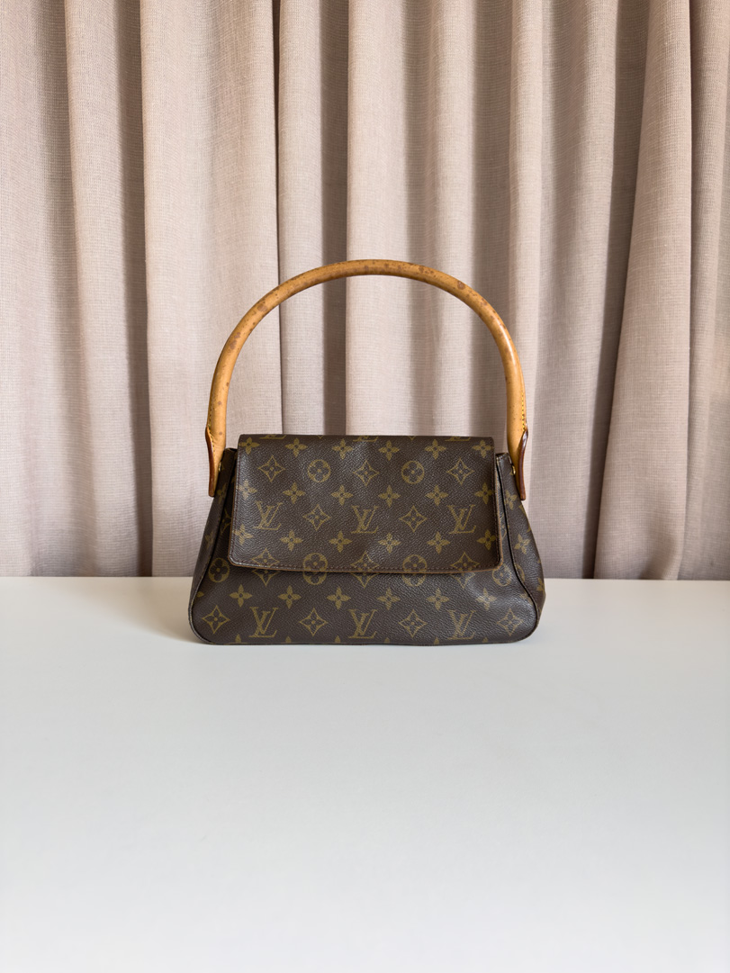 Louis Vuitton Mini Looping - Get Your Designer Bag