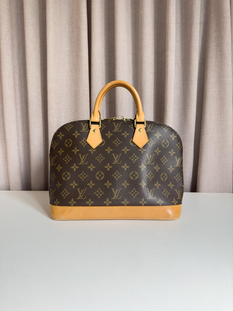 Louis Vuitton Alma Monogram - Get Your Designer Bag