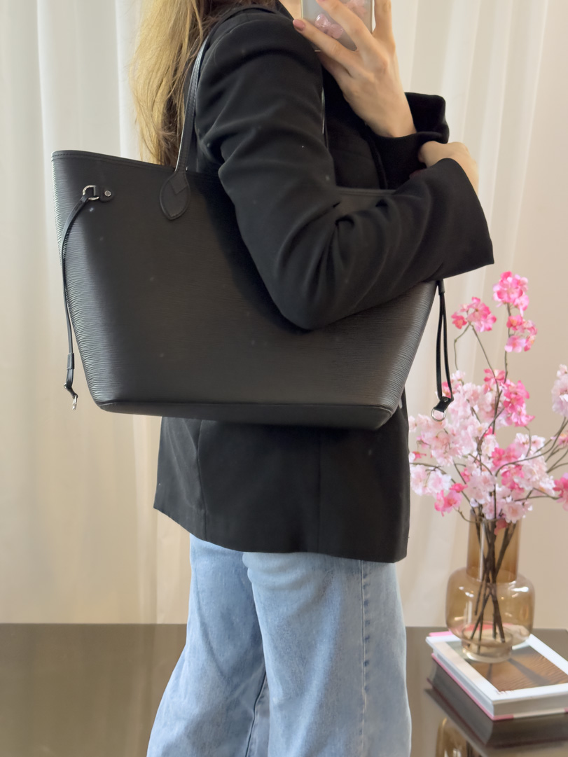 Louis Vuitton Neverfull Epi Black - Get Your Designer Bag