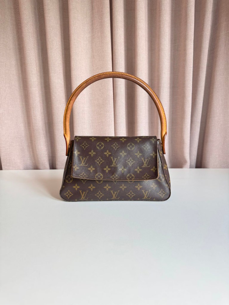 Louis Vuitton Mini Looping - Get Your Designer Bag