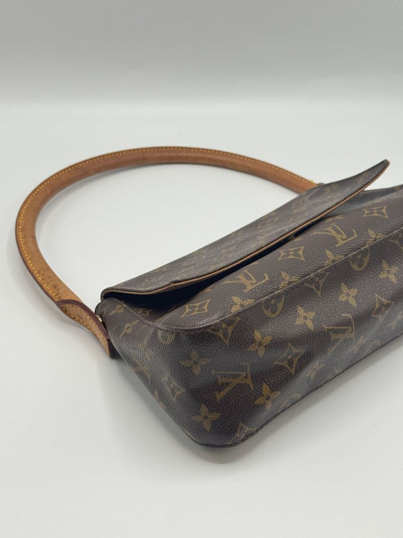 Louis Vuitton Mini Looping - Get Your Designer Bag